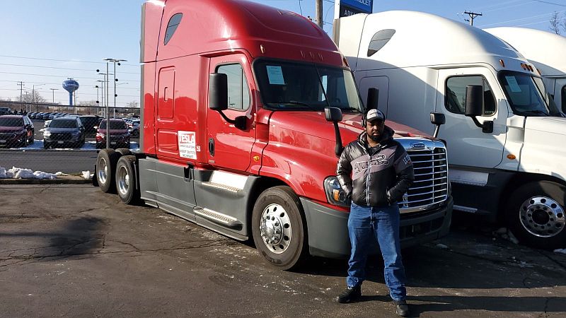 What You Should Know About Shipping Dry Goods - VIP Auto Carriers